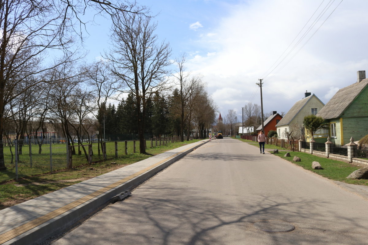 Į MENO MOKYKLĄ BAIGIAMAS NUTIESTI SAUGUS IR PATOGUS PĖSČIŲJŲ TAKAS ...
